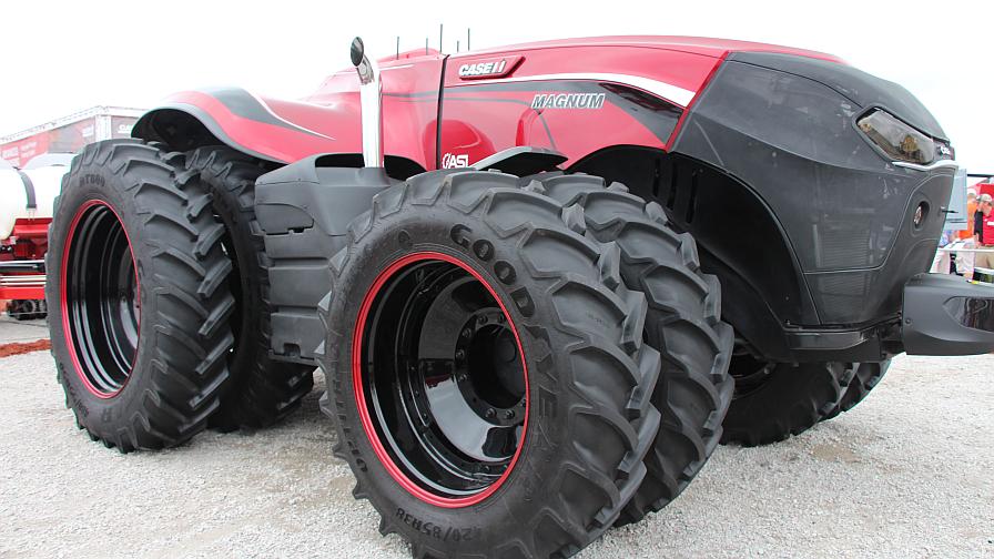 New Case IH Autonomous Tractor Concept Leaves Farm Progress Show Crowd ... New Case IH Autonomous Tractor Concept Leaves Farm Progress Show Crowd ...
